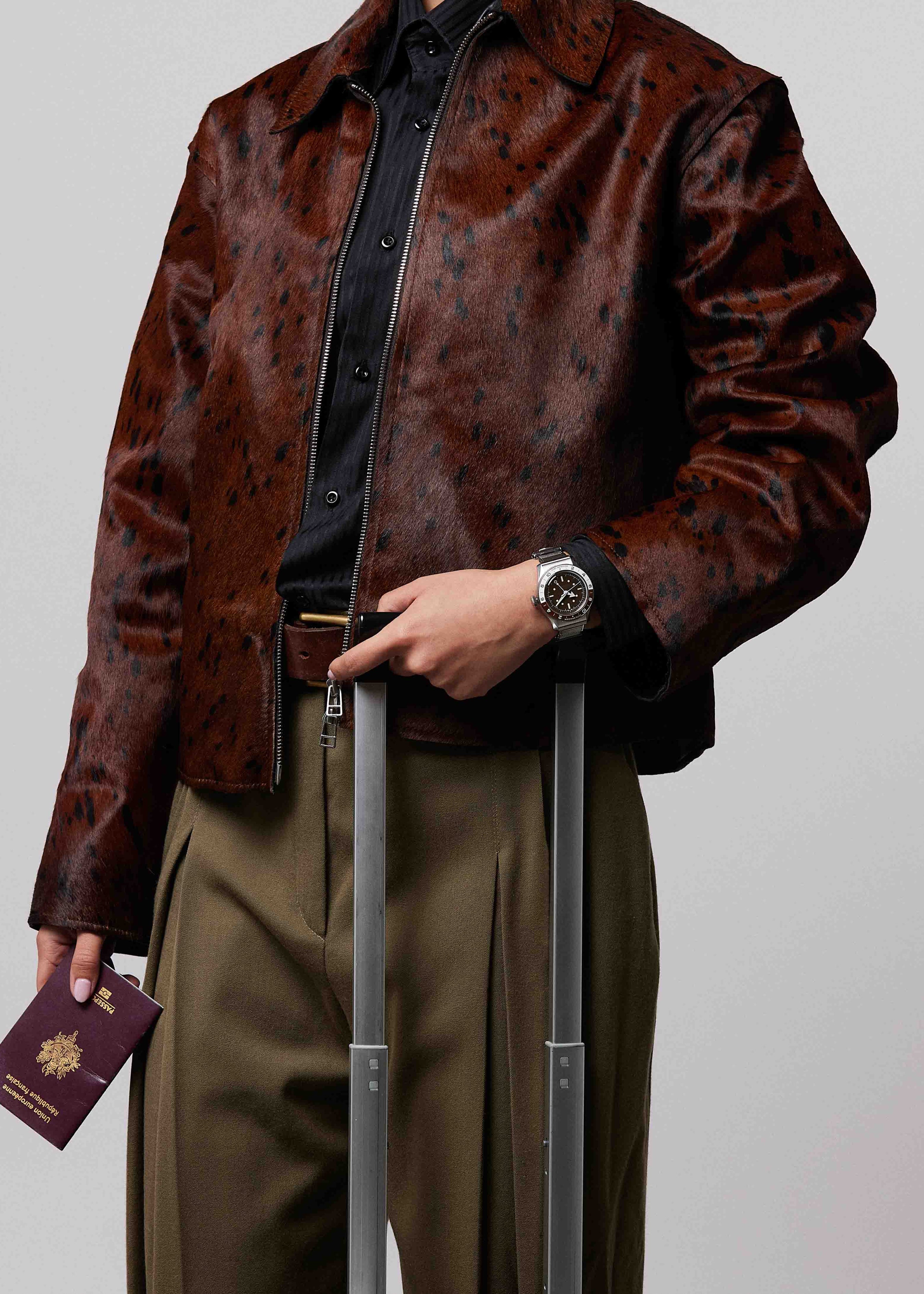 SERICA Watches - Official Website of Robust yet Elegant Timepieces