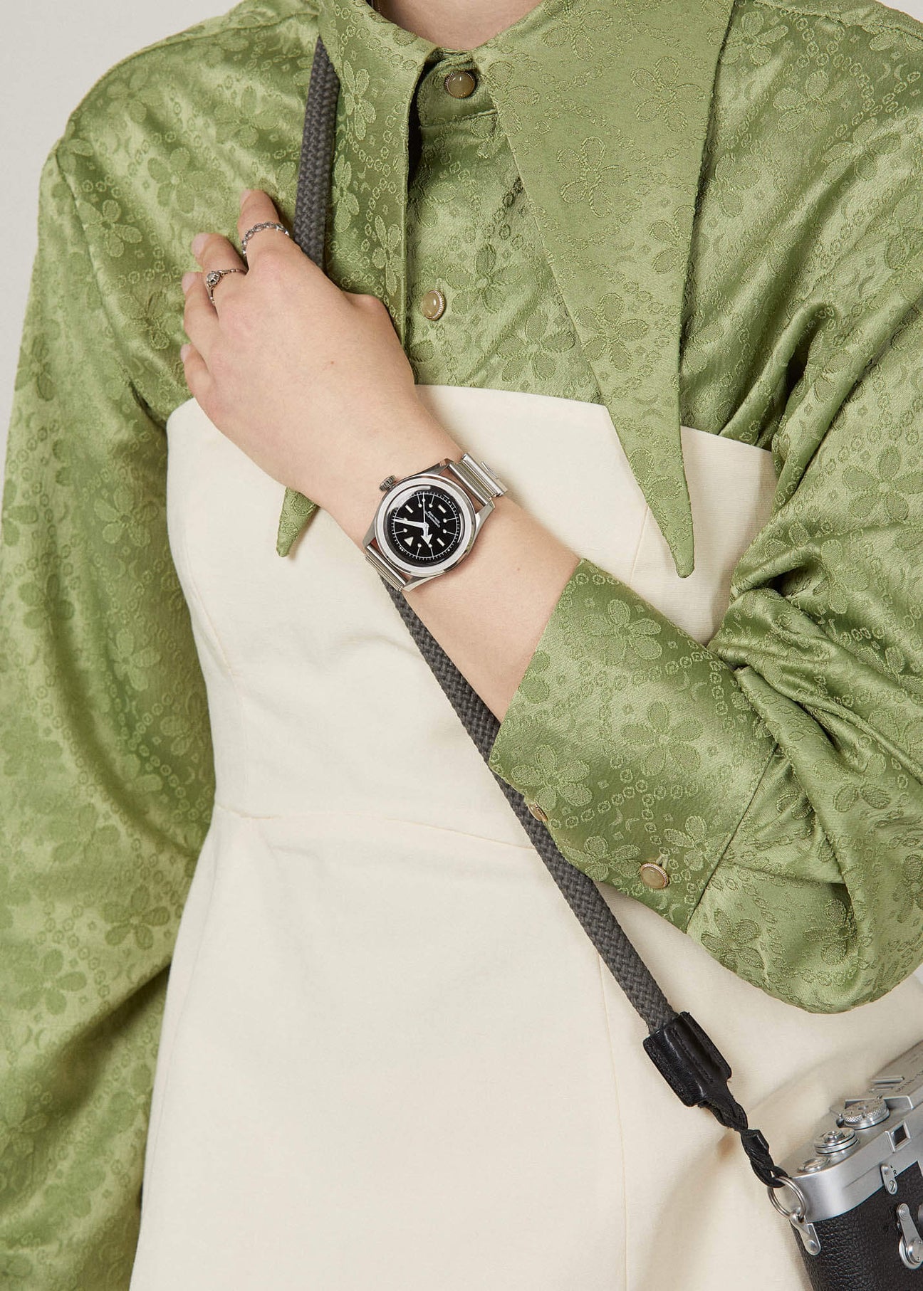 Ref. 6190 M.S.L. - Enamel Balck – SERICA Watches